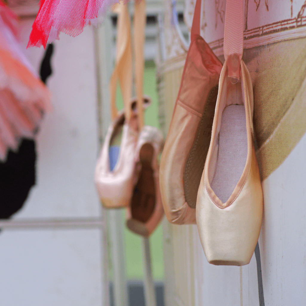Protéger ses pieds dans les pointes: guide de protection du pied dans ...